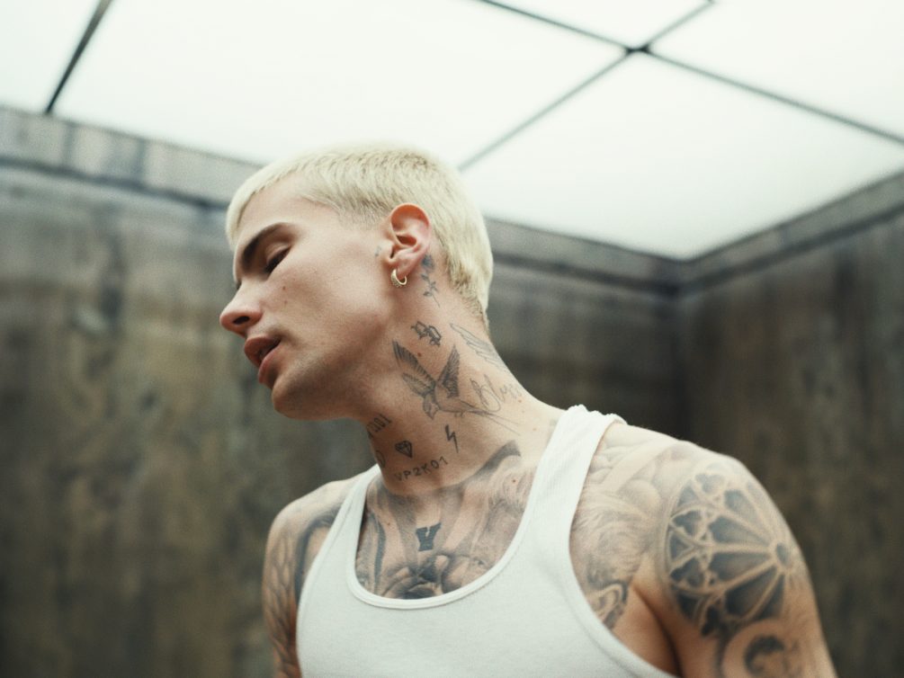 VYPERR vuelve con su nuevo single, ‘DUELE’ | Nostromo Magazine