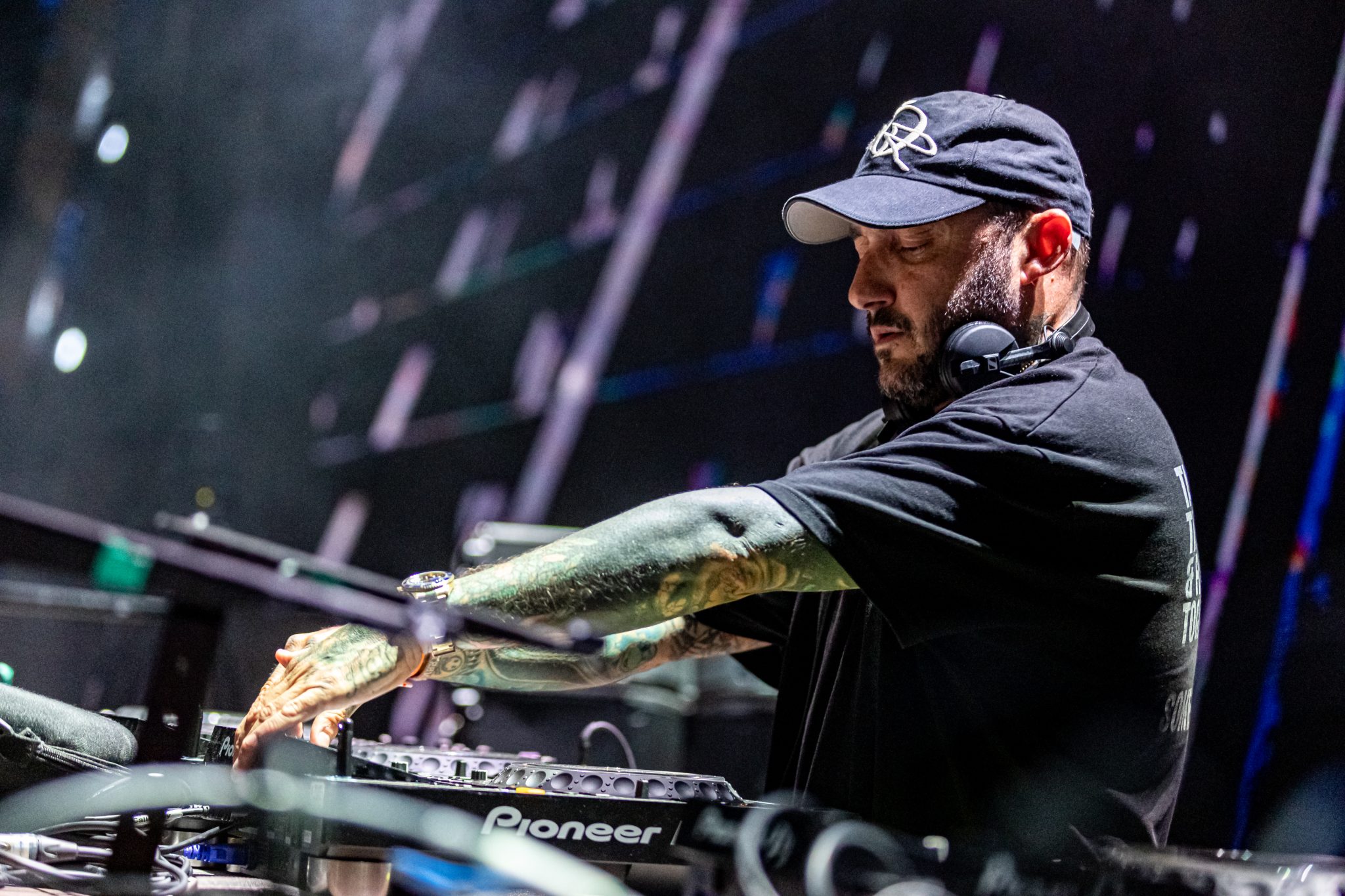 Nostromo Magazine: Revista Cultural Urbana - Nostromo Magazine