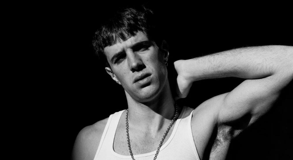 Liz Forte presenta 'PLATA' - Nostromo Magazine